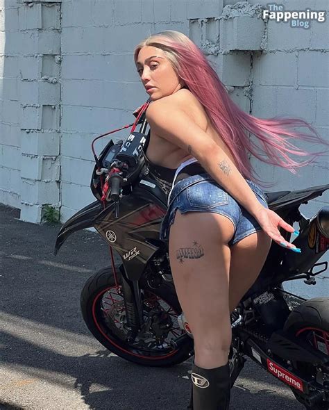 Lourdes Leon Sexy Photos Allpornimages