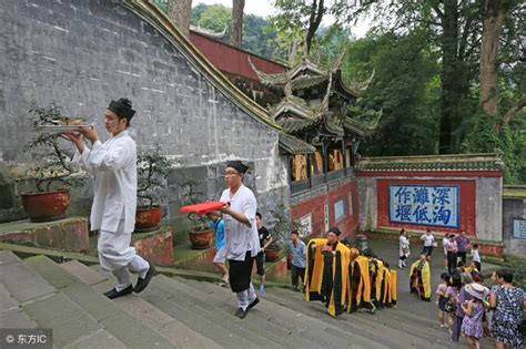 成都博物館內石犀牛被傳為鎮水神獸每逢水災市民就想起它 每日頭條