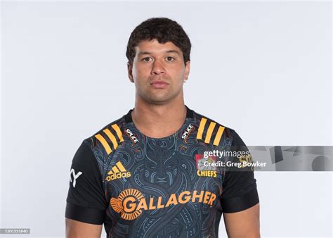 Jonah Lowe Poses During The Chiefs 2021 Team Headshots Session At