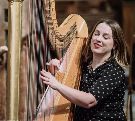 Media — Keziah Thomas Concert Harpist