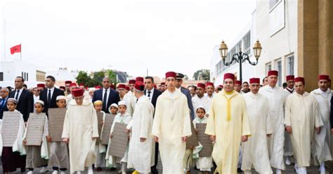 Snrt News صاحب السمو الملكي ولي العهد الأمير مولاي الحسن يستقبل