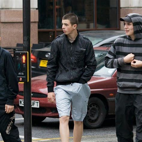 Scratching Balls Scrolller