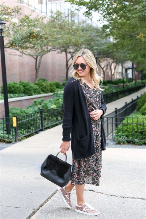 3 Ways To Style A Floral Midi Dress This Fall — Bows And Sequins Midi