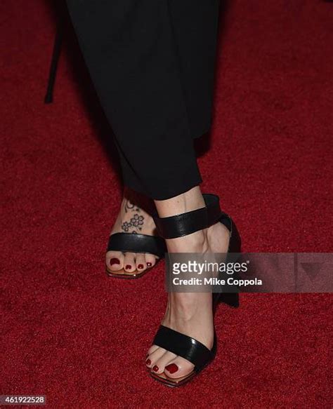 Lara Jade Feet