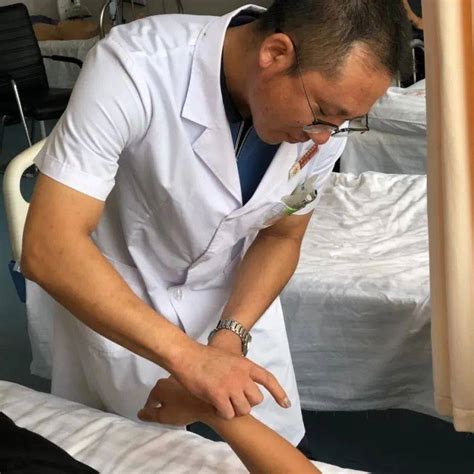 【感恩回声】锦旗背后的医者仁心高女士