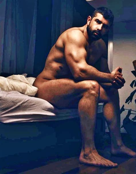 Scruffy Sunday Bosguy