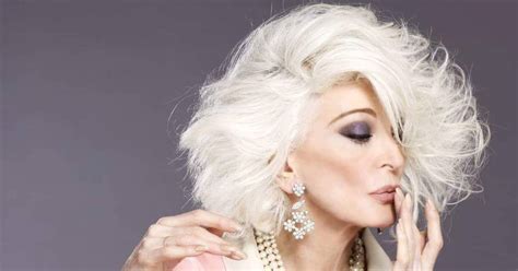 92 Year Old Woman Is The Worlds Oldest Working Model The Ugly Minute