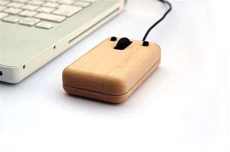 Hacoa Wooden Computer Mouse Gadgetsin