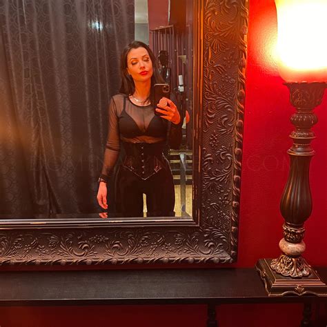 Tw Pornstars 2 Pic ⛓ Domina Lynnette⛓ Twitter Im Ready To Play