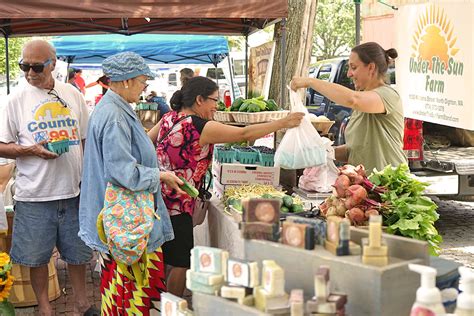 Explore The Vibrant Markets In New Bedford Massachusetts