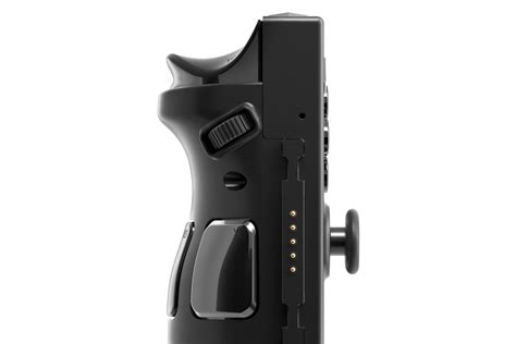 مشخصات فنی و قیمت کنسول بازی لنوو لیجن گو Lenovo Legion Go زومیت