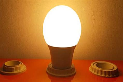 Cie色度系统有哪些？cie色度系统颜色三刺激值怎么计算？ Doho标准光源对色灯箱厂家