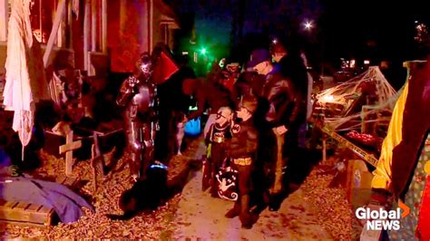 Calgary First Responders Promote Halloween Safety Calgary Globalnewsca