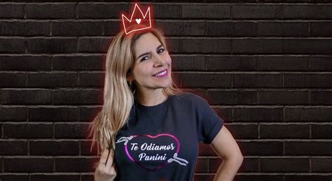 Karla Panini Vende Playeras Que Dicen Te Odiamos Panini Fotos