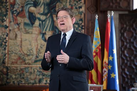 Ximo Puig inicia una campaña para apoyar la candidatura al Nobel de Francis Mojica y Avelino