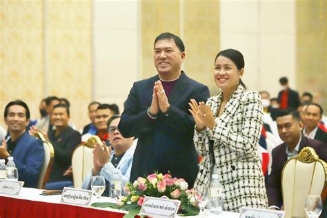 ឧកញ៉ាបណ្ឌិត គីម ហ៊ាង និងលោកជំទាវ ឧកញ៉ា គង់ សំណាង ផ្ញើសារលិខិតជូនពរ ឯកឧត្តមបណ្ឌិត ហ៊ុន ម៉ាណែត