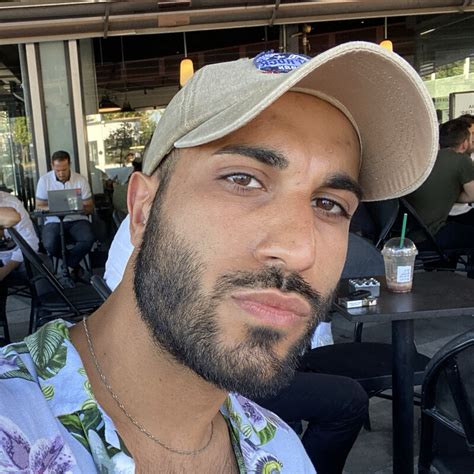 Enes Korkmaz Satış Danışmanı Under Armour Linkedin