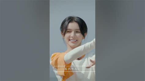 王大陆蔡卓宜学跳情侣操，刘畊宏vivi直接下腰亲吻，秀恩爱还得看刘教练！ Youtube