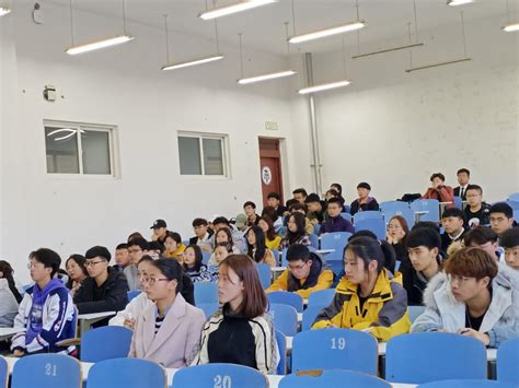 葫芦岛校区学生处举办职场礼仪培训讲座（图） 辽宁工程技术大学新闻网