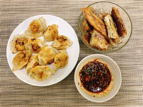 【煎速冻饺子的做法步骤图，煎速冻饺子怎么做好吃】布朗布朗熊 下厨房