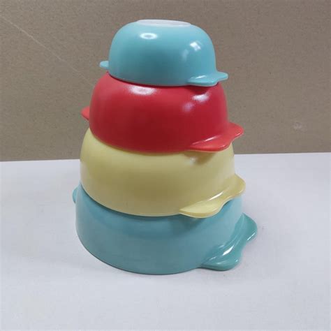 Can Anyone Help Me Id This Set R Pyrex Love