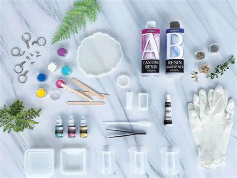 Best Resin Kits For Beginners By TheHappyCrafts