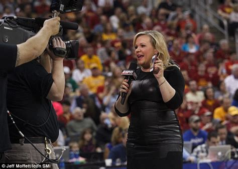 Espn Reporter Holly Rowe Has A Tumor In Her Chest Nine Months After