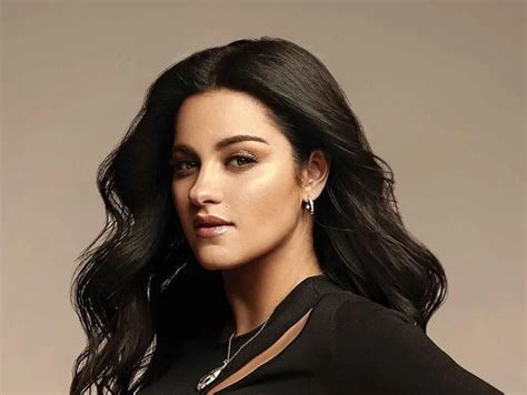 Maite Perroni mostra camarim do RBD direito a berço para a filha
