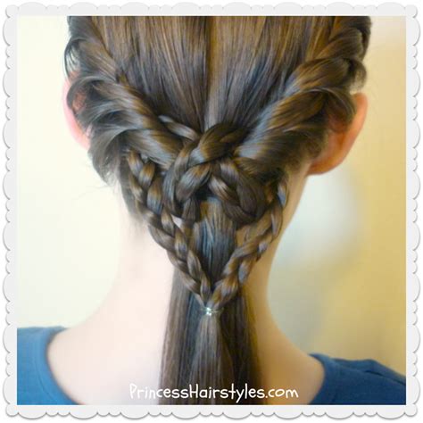 Heart Knot Ponytail With Twists Valentine S Day Hairstyles Sporty