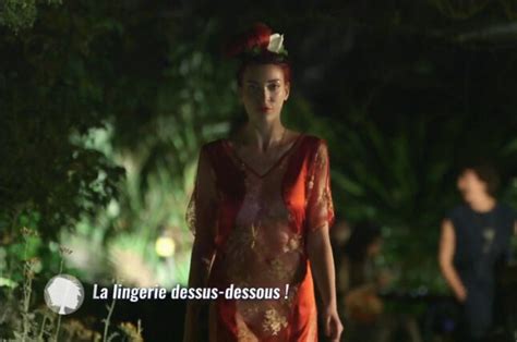 Le Reportage Très Sexy Diffusé Dans Lémission Cest Au Programme