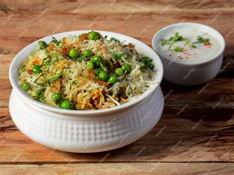 Premium Photo Traditional Hyderabadi Vegetable Veg Dum Biryani With