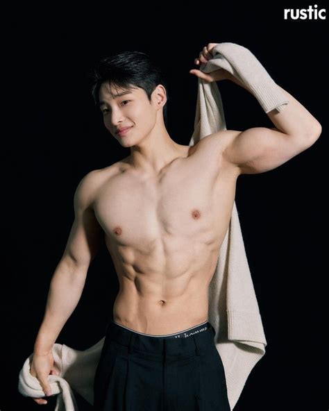 180 Ideas De Coreanos Sin Camisa En 2025 Chicos Musculosos Hombres