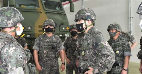 합참의장 미사일 부대 방문유사시 정확히 표적 타격