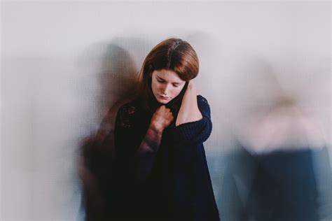 Nervousness Symptoms Causes And Treatment