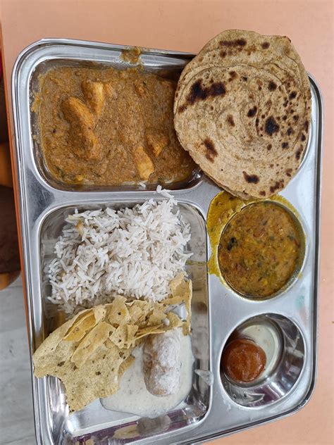 iitk fresher mess food r jeeneetards