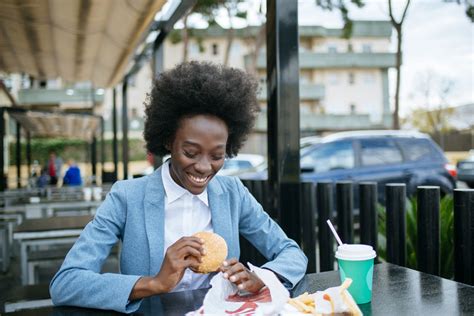 The Truth About Food Cravings While On Your Period