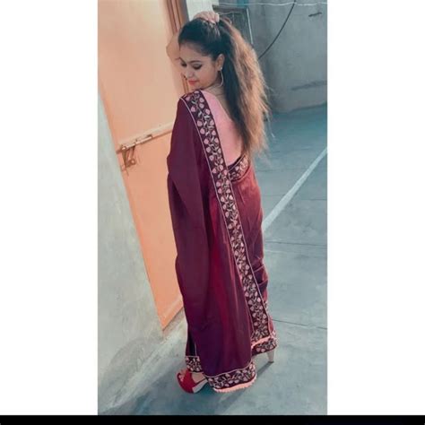 Khushi Jain Khushijain22 On Threads