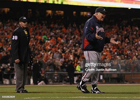 Bobby Cox Ejected Photos And Premium High Res Pictures Getty Images