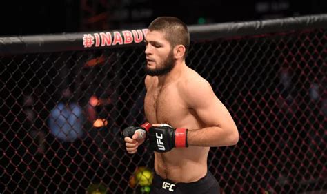 Фото Хабиб Нурмагомедов прибыл в Алматы