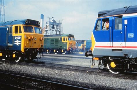 87 Colour Railway Slide Class 50 033 Glorious And 50 007 And D400 At Laira