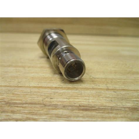 IFM Efector OGH500 Diffuse Reflection Sensor OGH FPKGUS100 New No Box