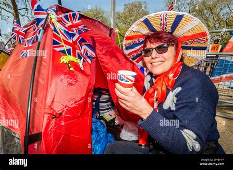 London Uk 3rd May 2023 Julia Walker From Basingstoke Arrived
