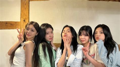 Itzy Unveils October Comeback Date With Track List For New Album Gold