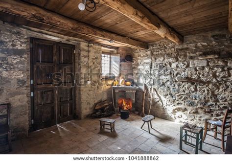 Poor Medieval House Design Low Poly Medieval House Clearly