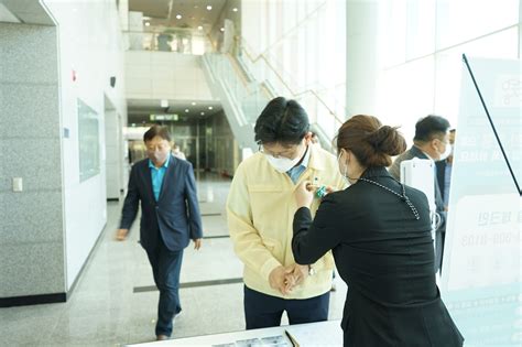 「제27회 공주시 공예품경진대회」 및「 제9회 공주시 관광기념품」 공모전 시상식 개최