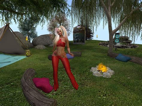 Snapshot Visit This Location At PLATFORM NAKED LANDLADY Flickr