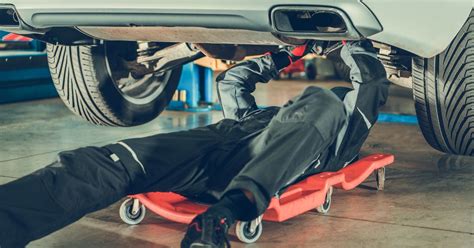 Car Sputters When Accelerating And How To Fix It [A Troubleshooting Guide]