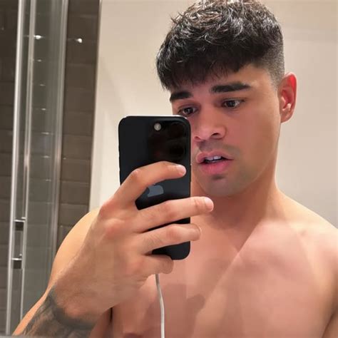 Ronald De Ronald07 De • Threads Say More