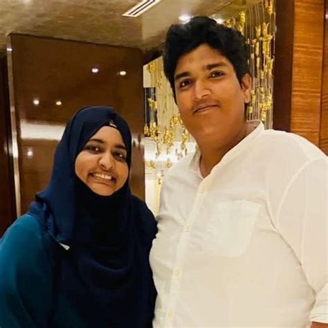 Nizana Manzoor Nizananizu • Threads Say More