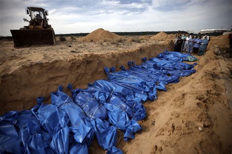Bukti Genosida Kuburan Massal Ditemukan Di Gaza